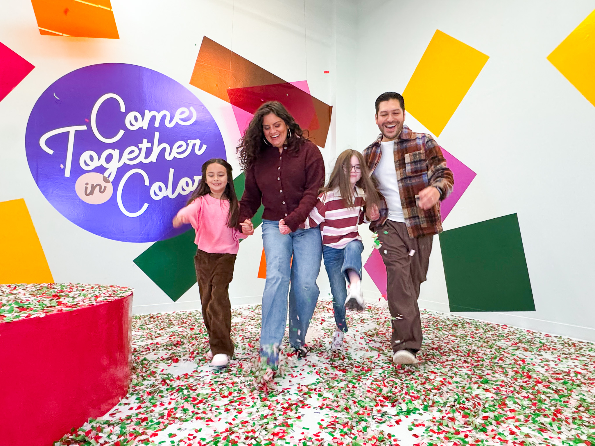 Color Factory: “NEW YEAR, NEW HUE” NIGHT | To Do NYC